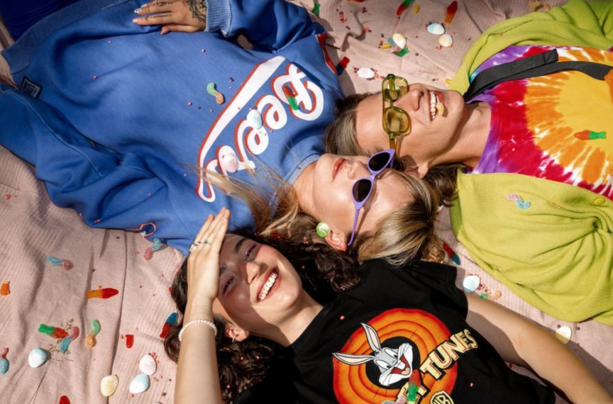 Apie mus | Candy POP